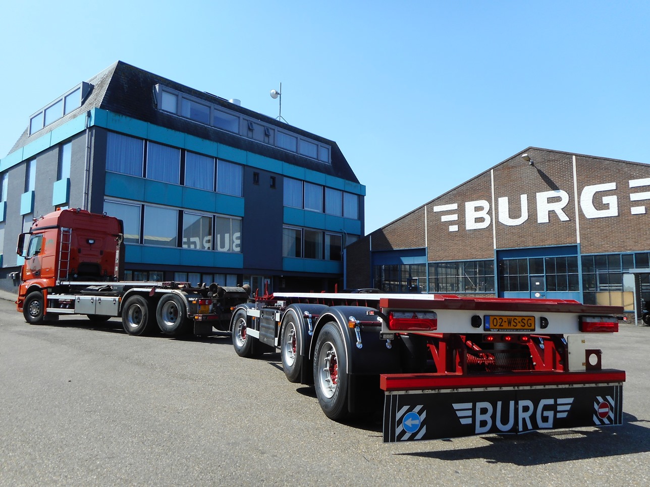 Nieuwe Burg container aanhangwagen voor van Leendert